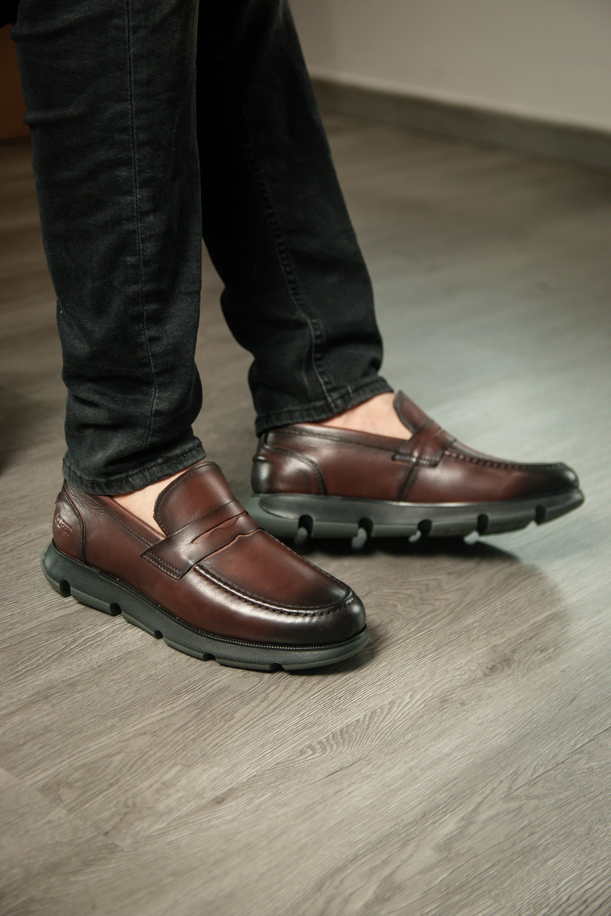 Zapatos, Sandalias y Accesorios | CURET®